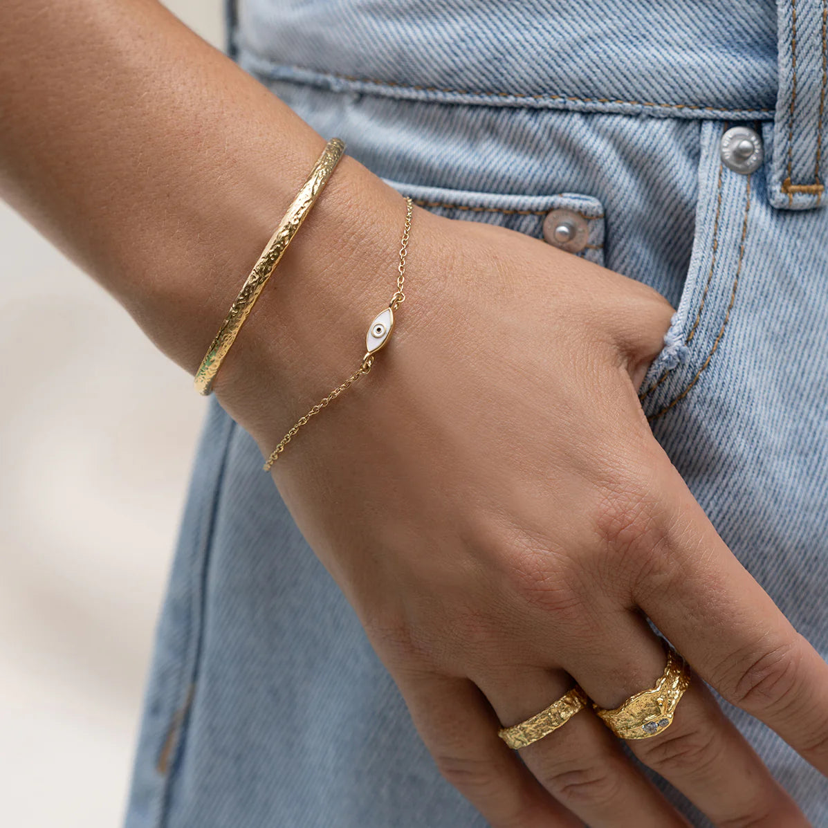 Cosmos Bracelet - Vanilla – Deesse Boutique